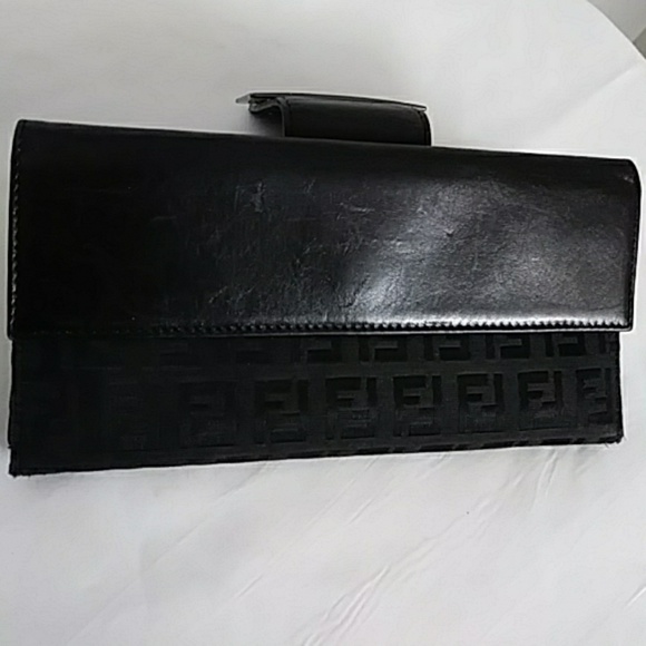 Fendi | Bags | Authentic Fendi Wallet | Poshmark
